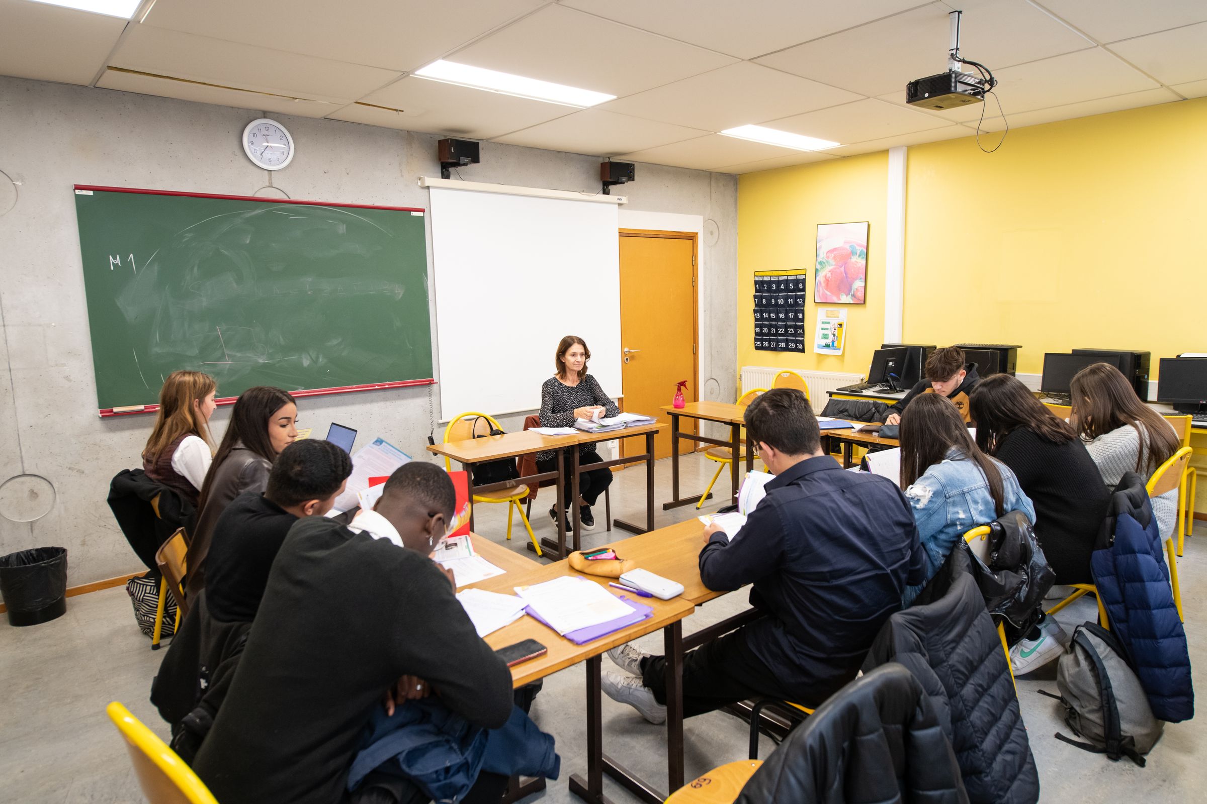 Contact & accès au lycée professionnel - La Favorite
